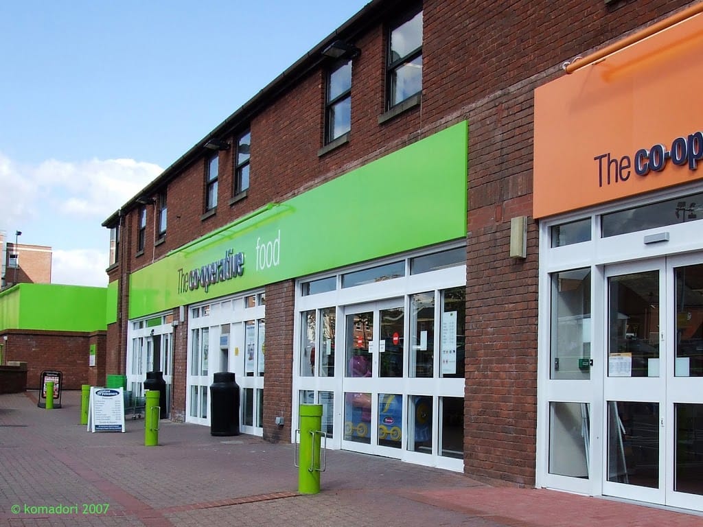 Co-op colours – komadori’s green corner